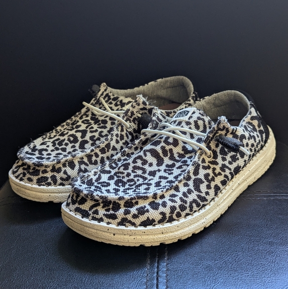 Hey Dude | Shoes | Hey Dude Womens Wendy Leopard Black Gray Animal ...